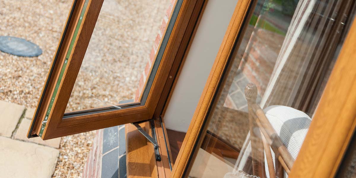 Woodgrain UPVC Windows | Woodgrain Windows & Doors from 5 Star Windows ...